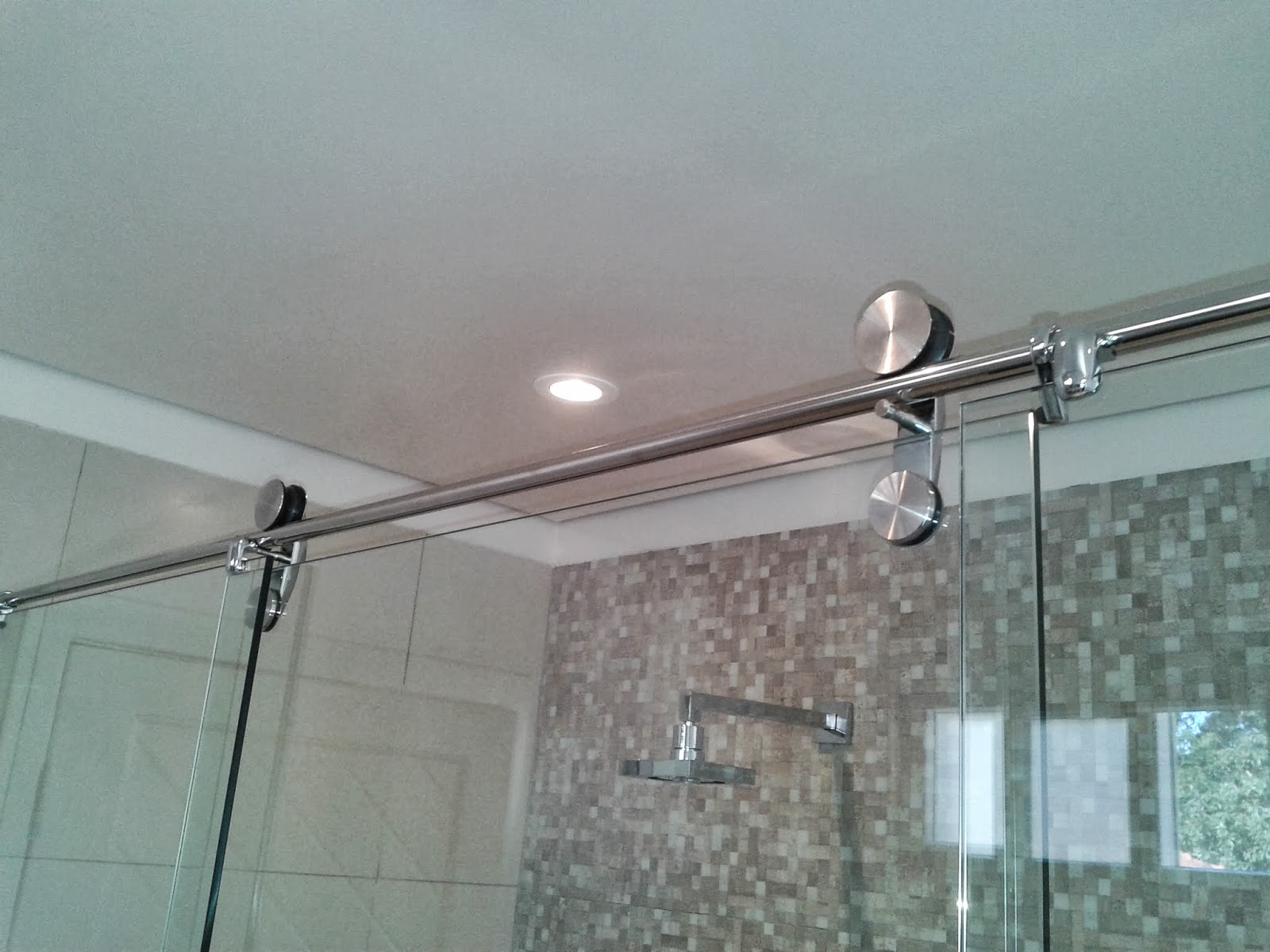 Almanaque do Vidro: BOX DE INOX DE CANTO GLASS INOX