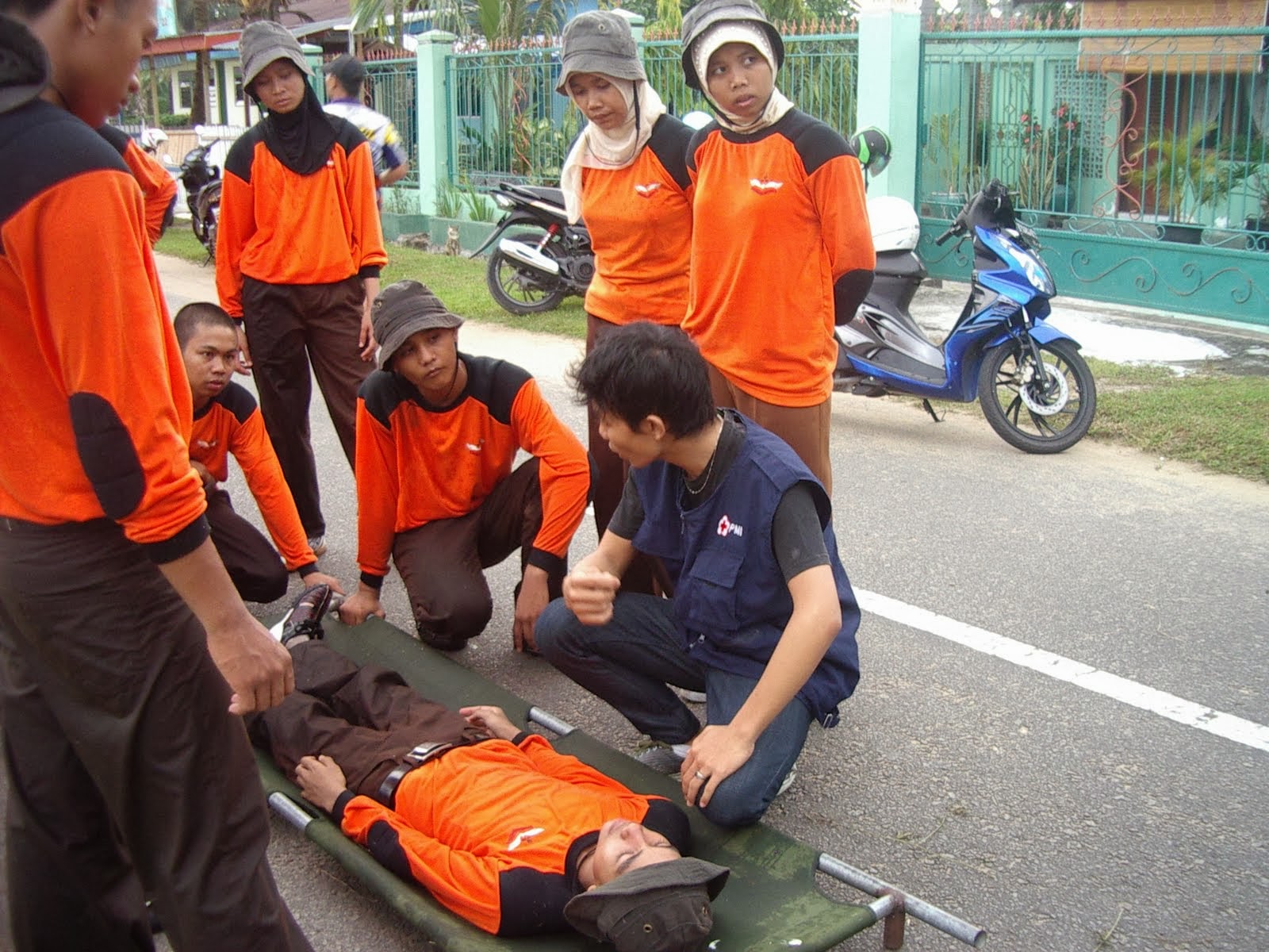 MODUL MATERI DASAR KEPALANGMERAHAN DAN PERTOLONGAN PERTAMA PMR WIRA ...