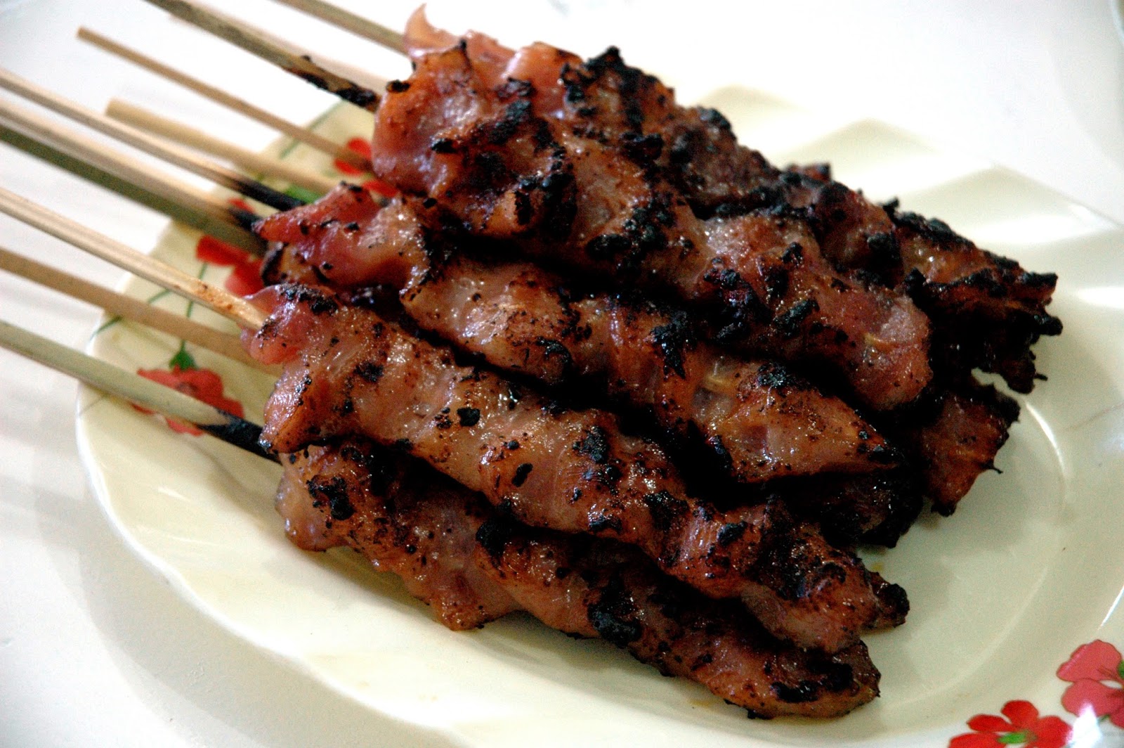 DUDE FOR FOOD: Flavors of Pampanga: A Pork Fest at Mila's Tokwa't Baboy