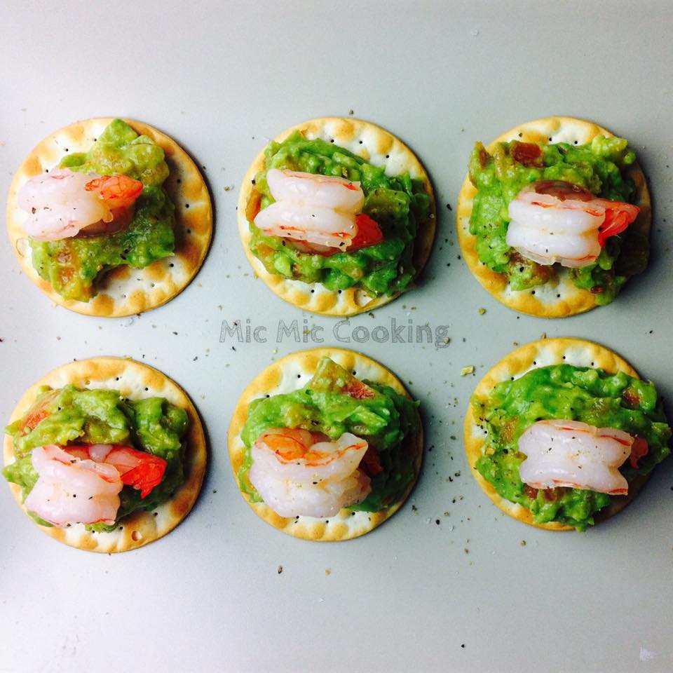Mic Mic Cooking: 牛油果脆餅 [Finger Food]