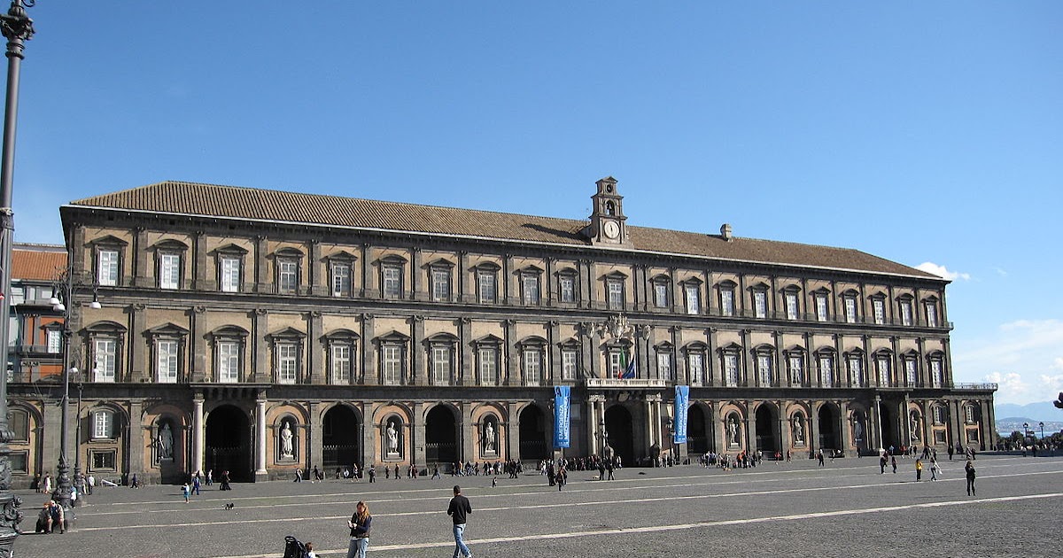 I Musei di Napoli: PALAZZO REALE
