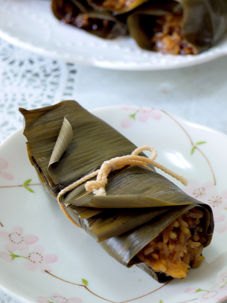 Peng's Kitchen: Steamed Glutinous Rice with Ribs in Bamboo Leaf