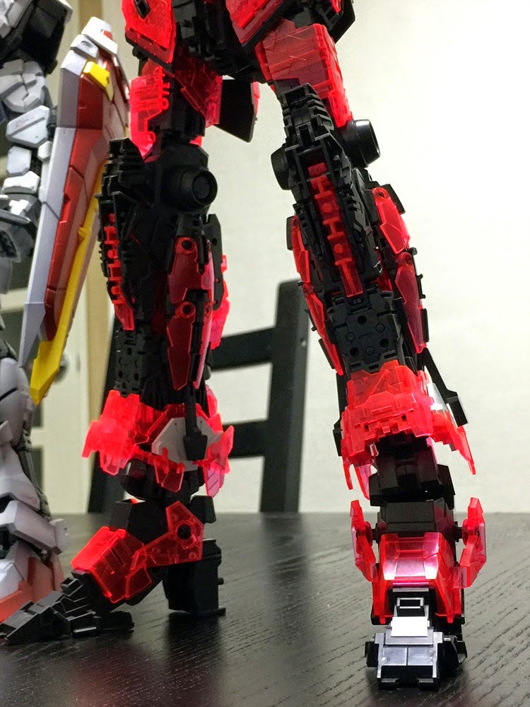 Gundam Family: PG 1/60 RX-0 Unicorn Gundam Inner Frame Build Images