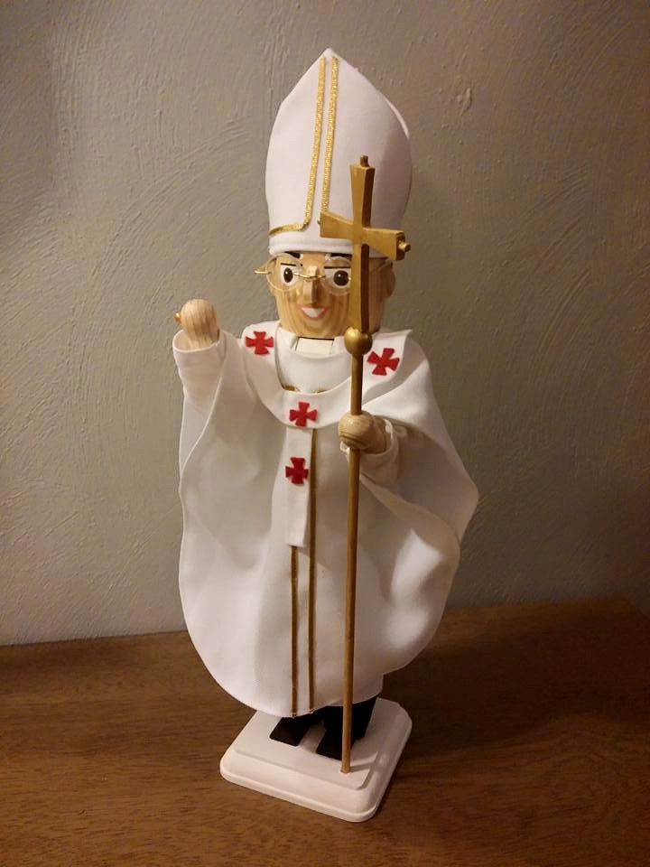 Really Cool Nutcrackers BLOG: Personalized Nutcrackers...Made to look ...