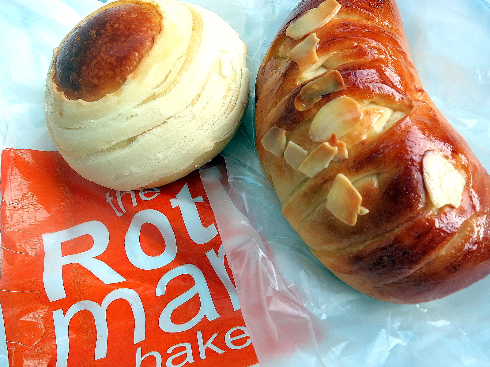 Eat Drink KL | Bonjour Garden & Roti Man Bakery