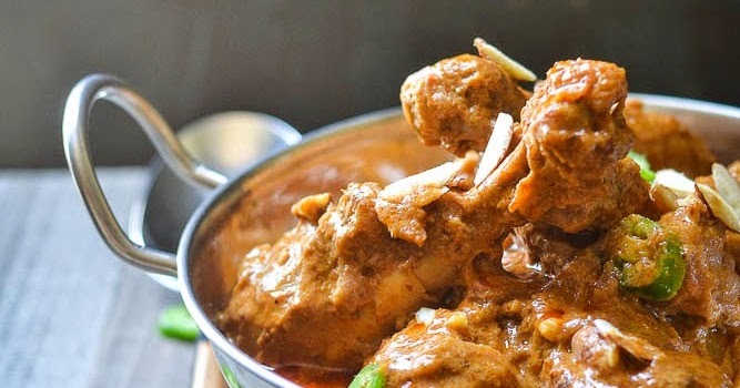 Mix and Stir: Murgh Badami : Chicken in Almond Sauce