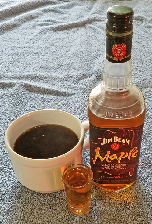 Richard Reviews Everything : Jim Bean Maple