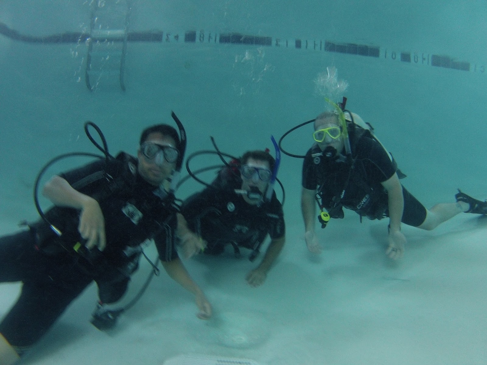 Patriot Diving: Wounded Warrior Discover Scuba – by Eliseo Rodriguez