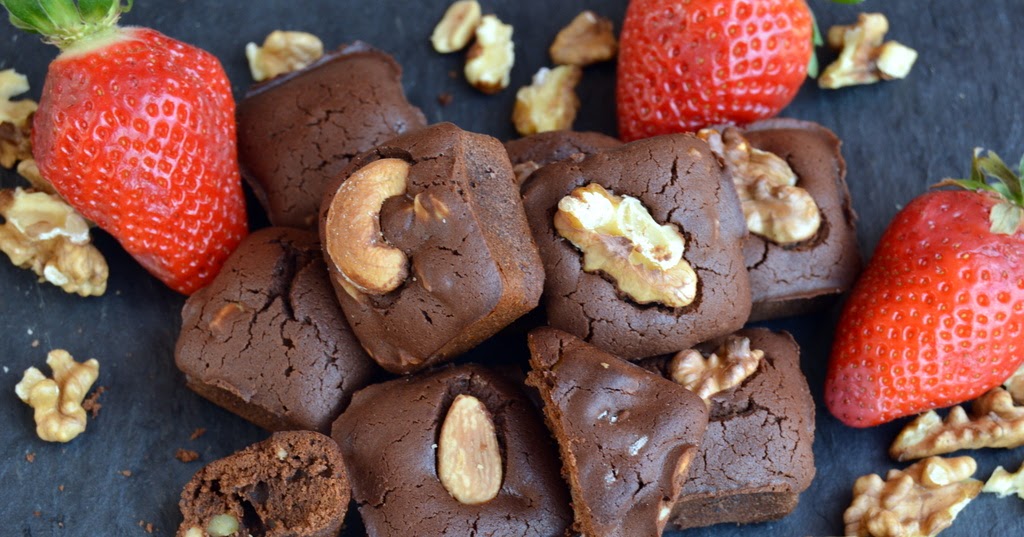 LA EMPANA LIGHT DE BEGO: MINI BROWNIES DE CHOCOLATE NEGRO CON FRUTOS SECOS