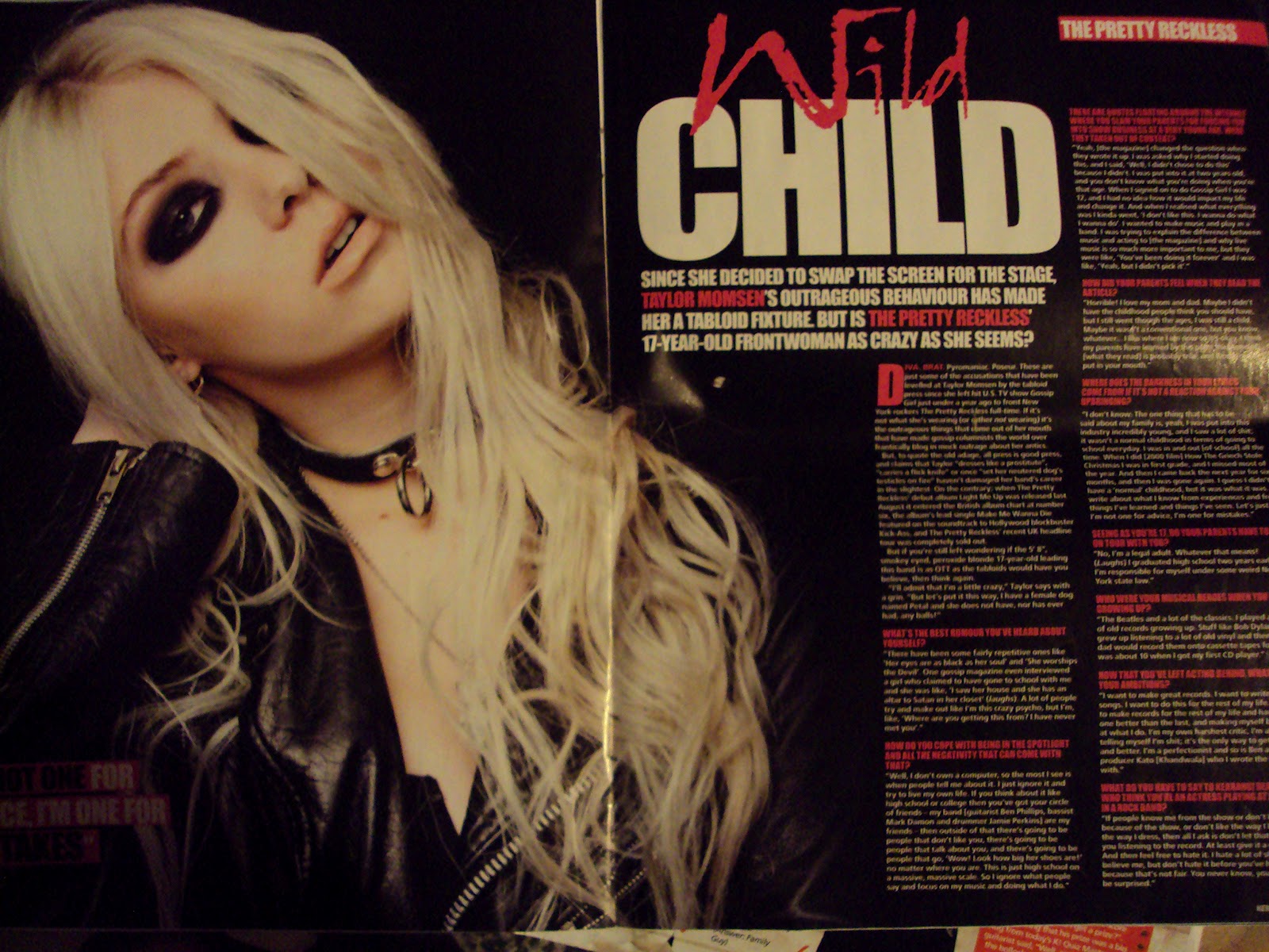 Lauren AS Media Blog: Kerrang Double Page Spread Analysis