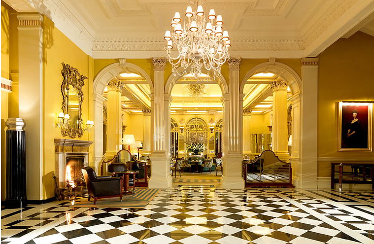 lostpastremembered: Claridges Tea Time and Strawberry Fraisiers