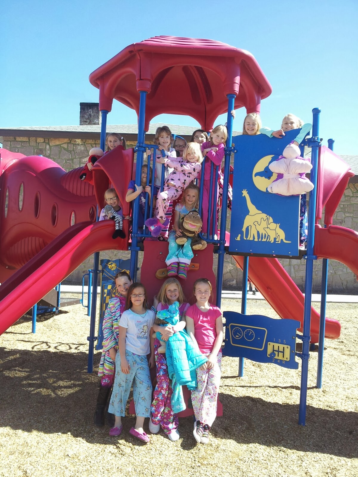 Loa Elementary School: Pajama Day