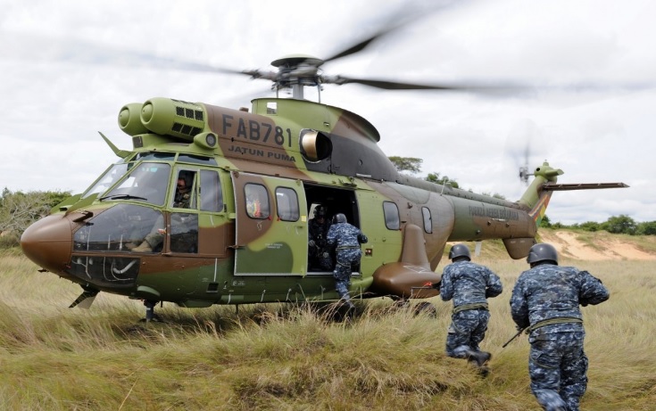 La Fuerza Aérea Boliviana recibió su sexto H215 de Airbus Helicópter ...