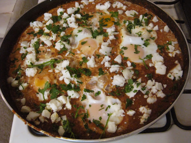 Flavors of the Sun: Utterly Delicious: Muhammara-Style Shakshouka