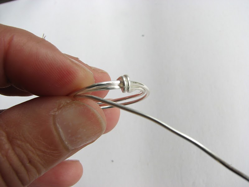 The Simple Craft Diaries: Wire T-Shirt Scarf