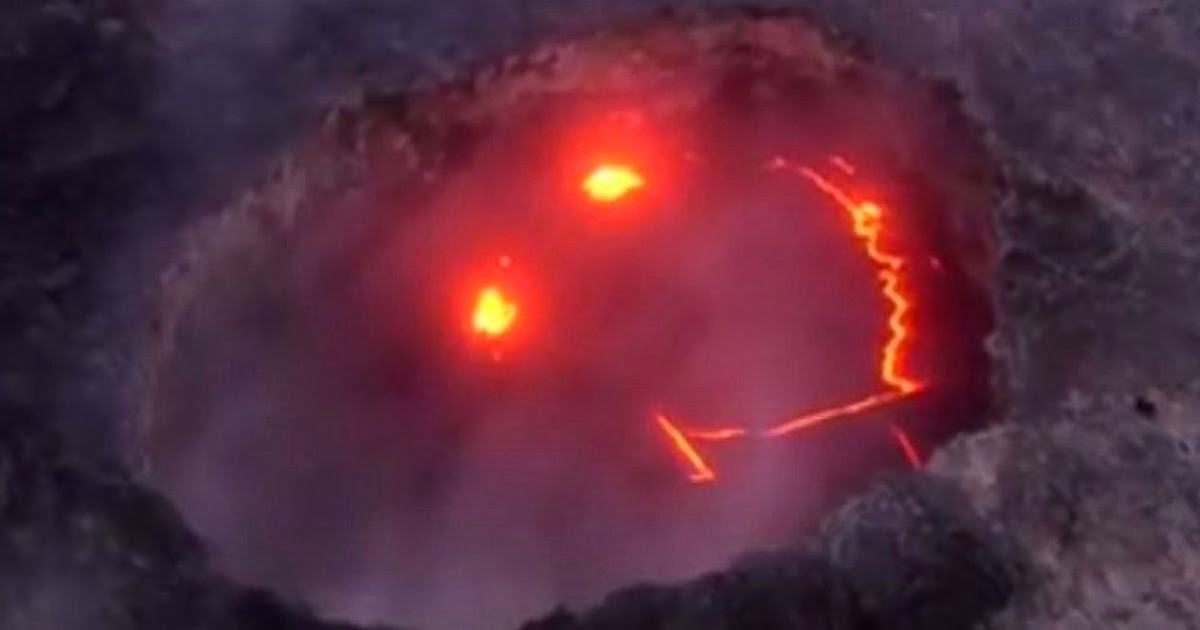 Mysterious 'Smiley Face' Appears in Hawaiian Volcano During Eruption ...