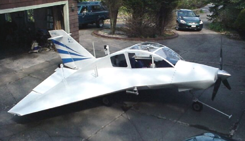 nhungdoicanh: Dyke JD-2 Delta