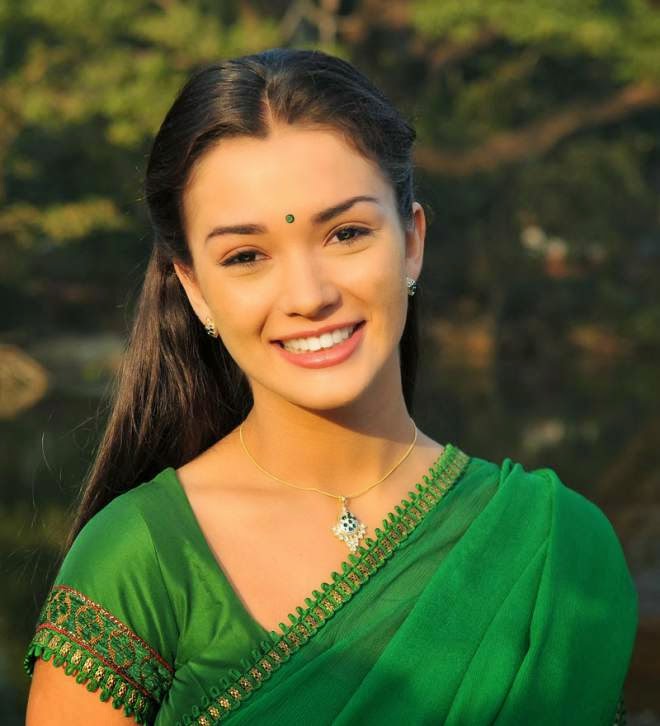 Amy Jackson I Movie Latest Stills | Salman Khan HD Wallpaper