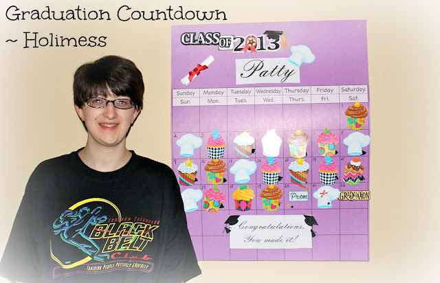 HoliMess: Graduation Countdown