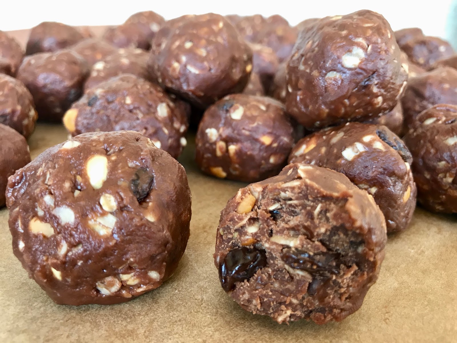 Candy Bar Balls (vegan and no bake!)