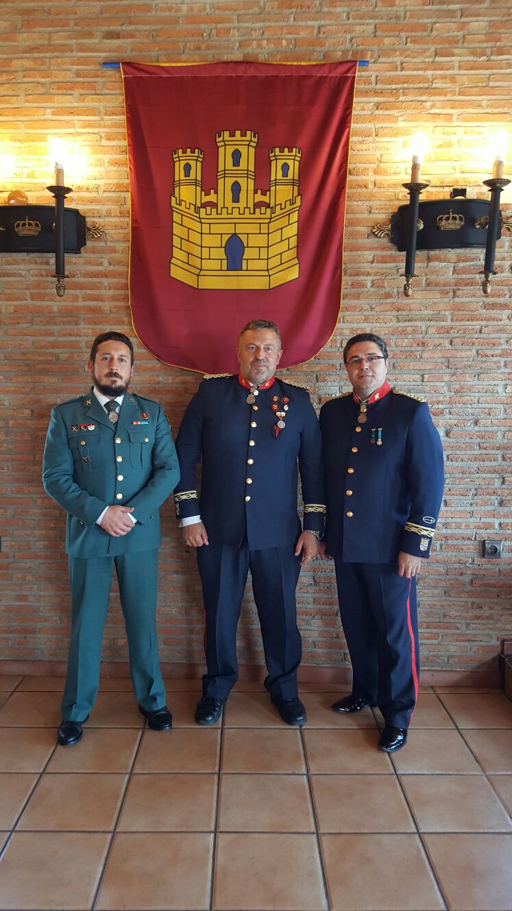 NUNCA SUPIERON DE QUE GUERRA SE TRATABA: DISTINCIONES DE LA ORDEN DE ...