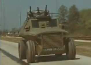 Lee's Free Riff: Tucker Combat Vehicle – A Unique Wheeled Fortress