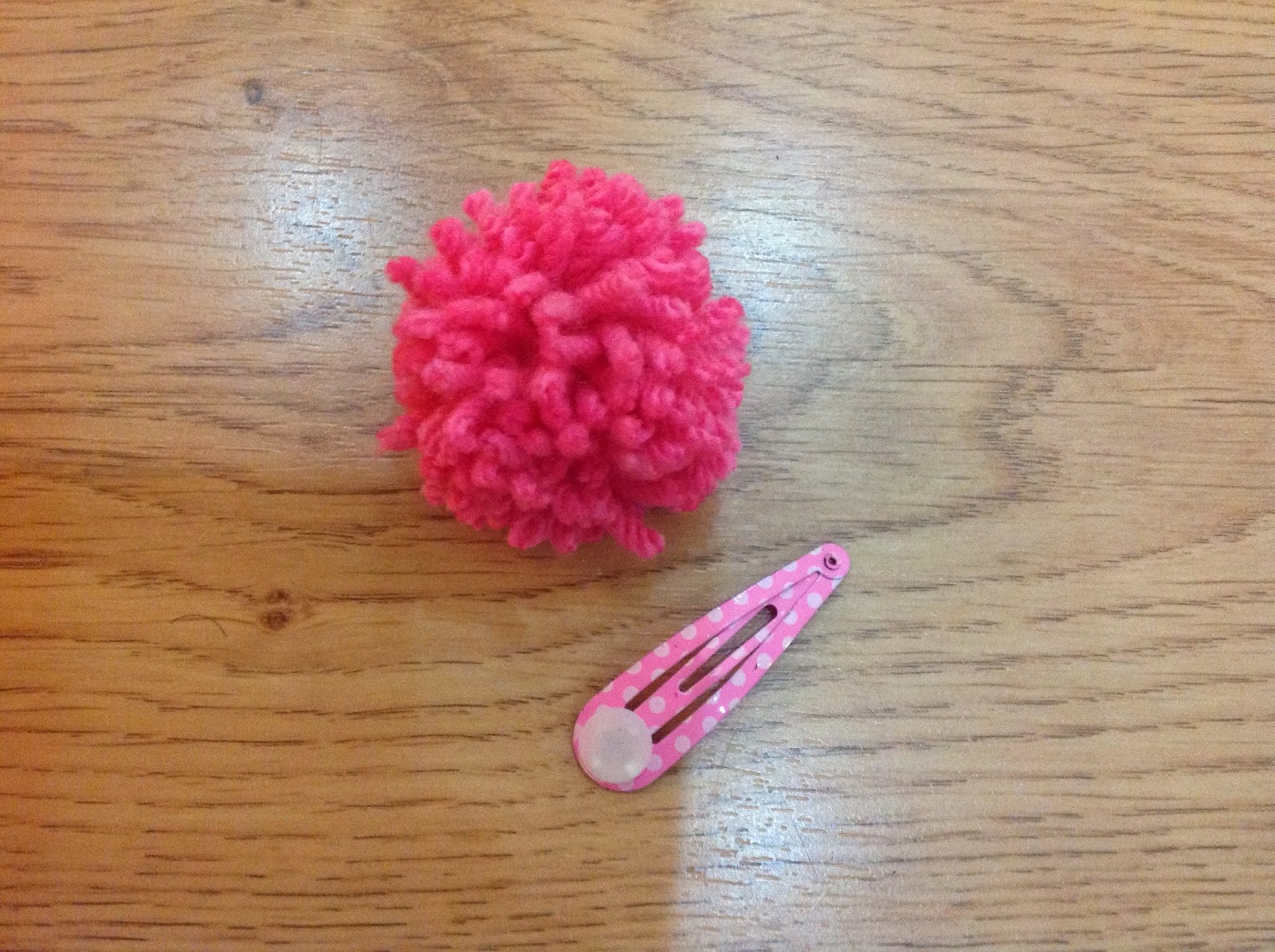 Pom-Pom hairclips |Keeping it Real