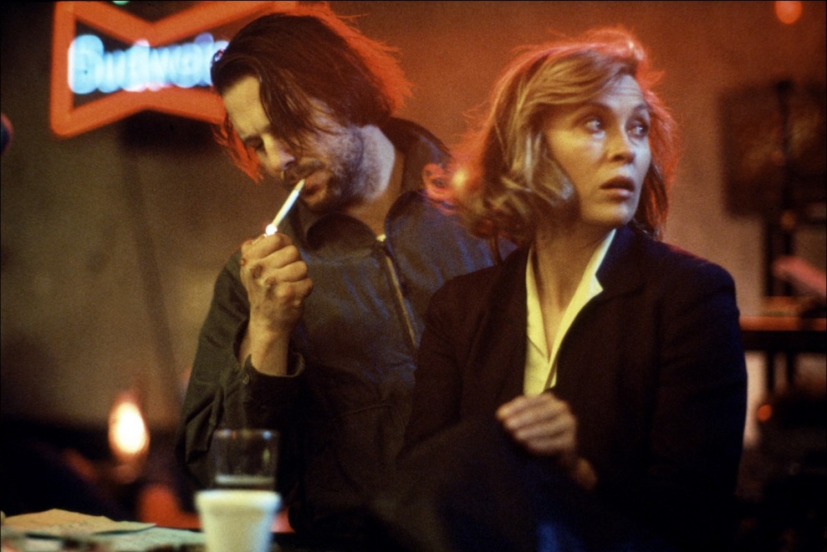 TheBoxOfAnto's Blog: Review - Barfly (1987)