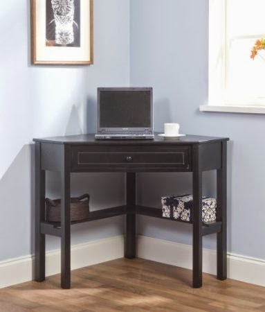 Corner Computer Desks: Corner Computer Desks For Small Spaces