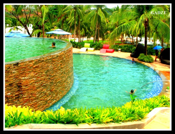 Travels and History: Camaya Coast of Mariveles, Bataan