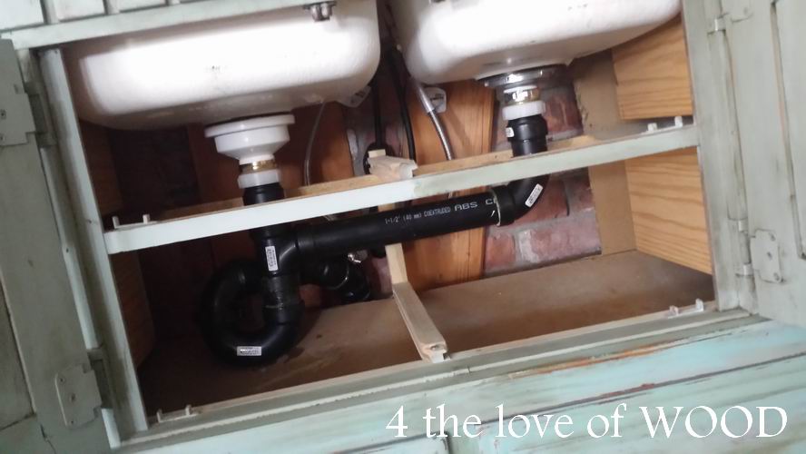 4 the love of wood: BEAUTIFUL WORKSHOP SINK - made from an old dresser