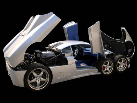 Car Fever: Covini C6W, first six-wheeled Super Car