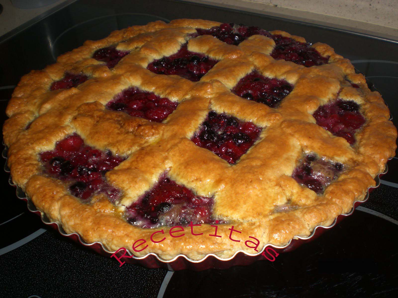 Tarta de frutos rojos | Mis humildes recetitas