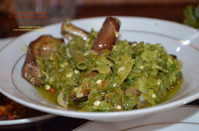 Sambal Hijau @ Sambal Ijo - Amie's Little Kitchen