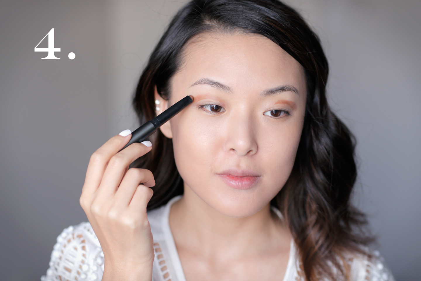 TUTORIAL: Burberry Spring/Summer 2016 Inspired Makeup Look - From Head ...
