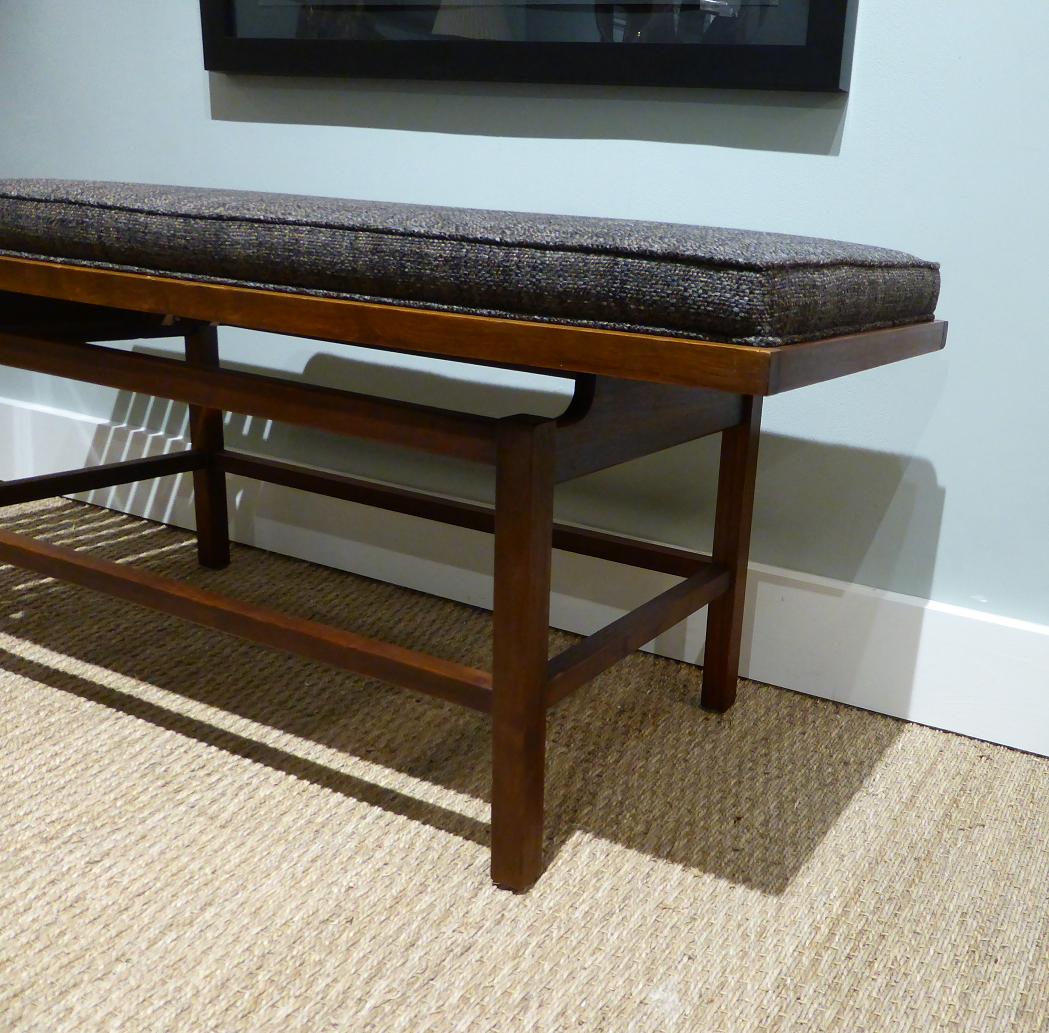 MICHAEL THOMAS : MCM Bench