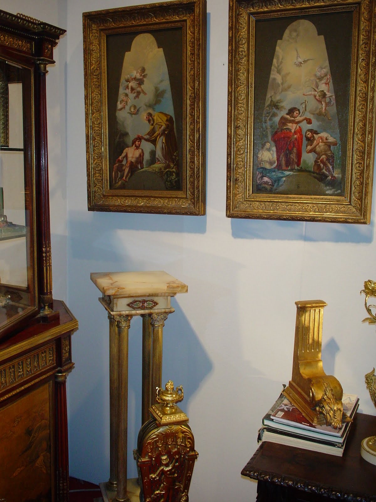 NURIA PALACIOS ANTIGÜEDADES