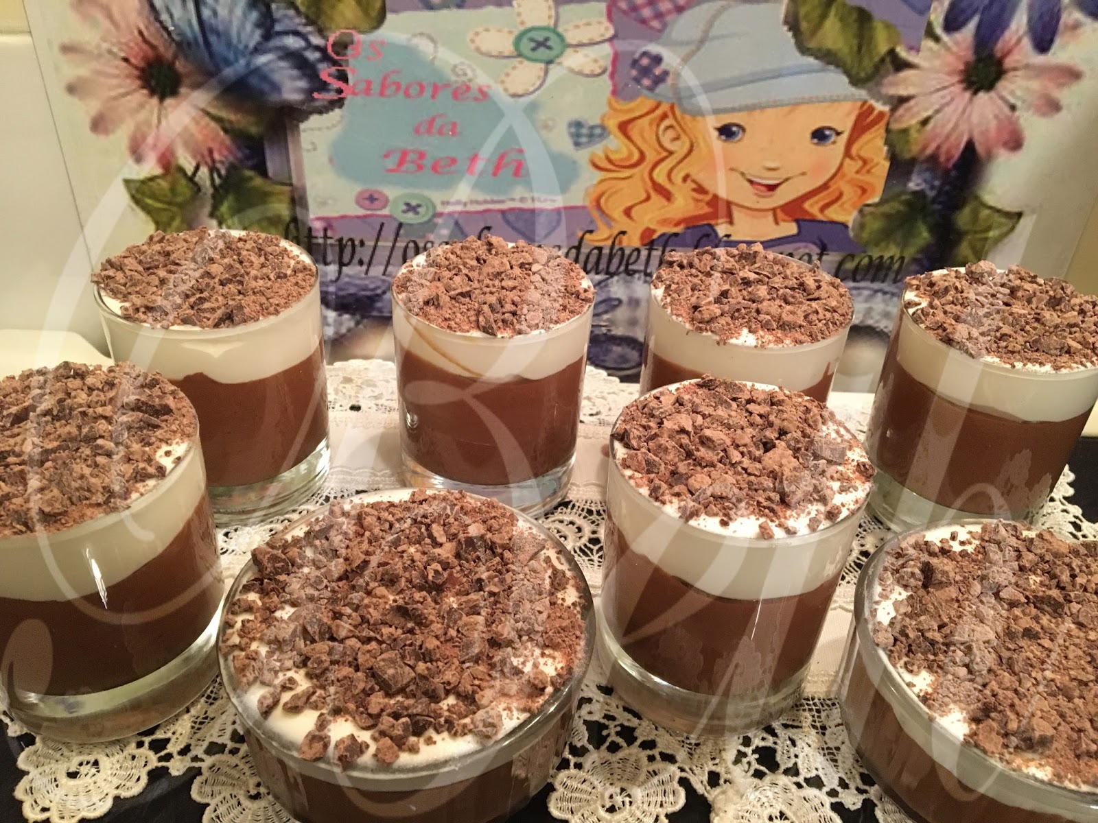 .: Mousse de Chocolate com Chantilly / Mousse au chocolat et Chantilly