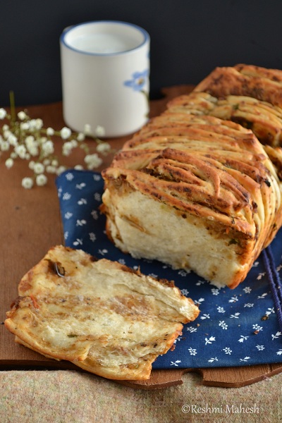 Easy Cook: We knead to bake #1: Baingan Bharta Pull apart bread