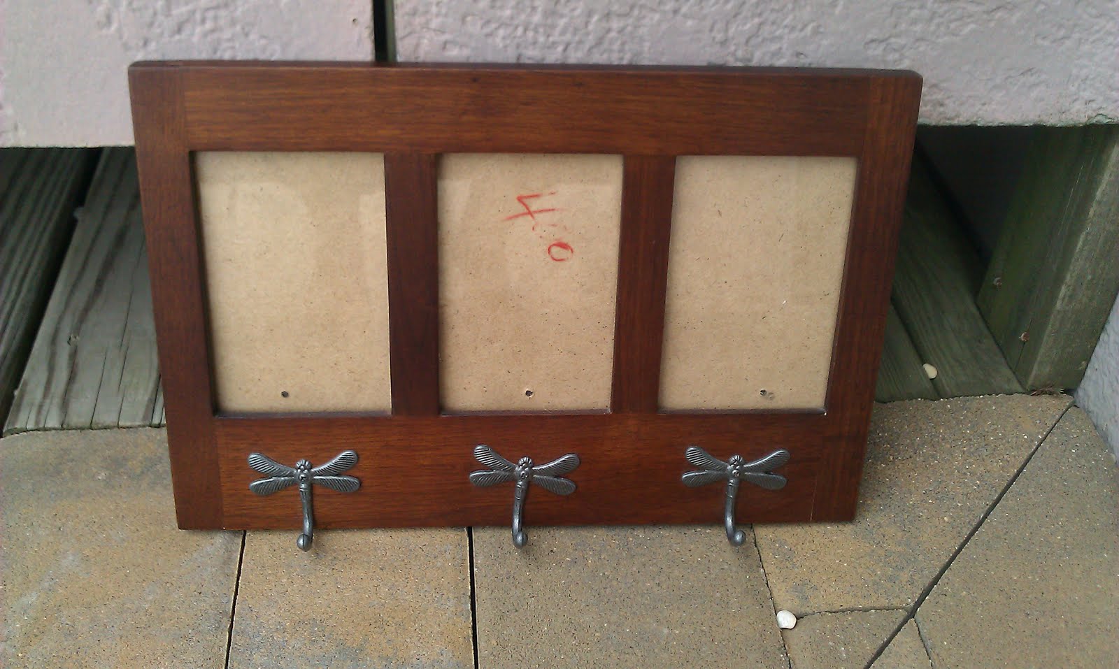 Decor and Dior: Quick Do-It-Yourself Project: Key Rack