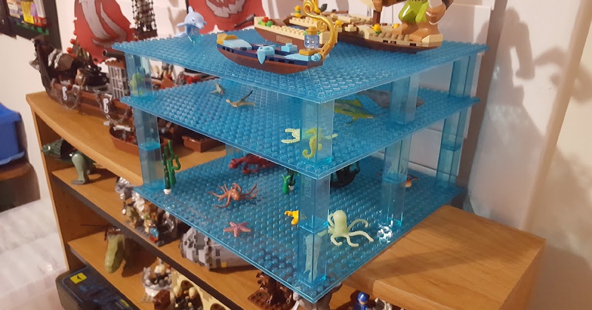 BrickBuilds by Meronym: Ocean Display