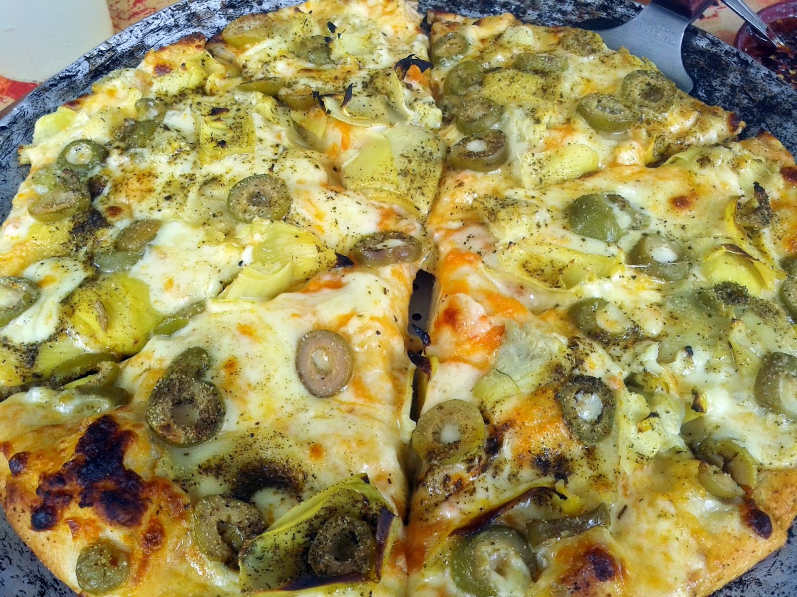 Lempira que Come: La Albahaca, una pizzería que no pasa inadvertida en ...