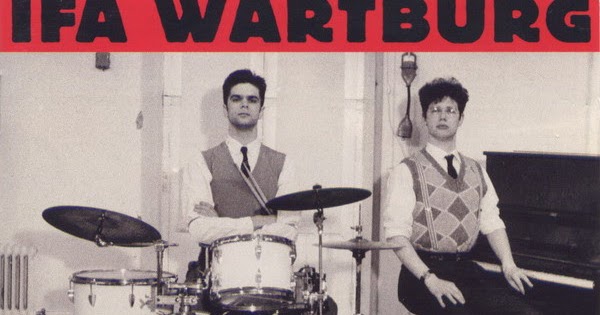 EZHEVIKA FIELDS: IFA Wartburg - Im Dienste des Sozialismus (1998)