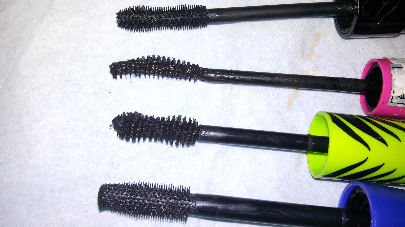 4 Way Mascara Battle