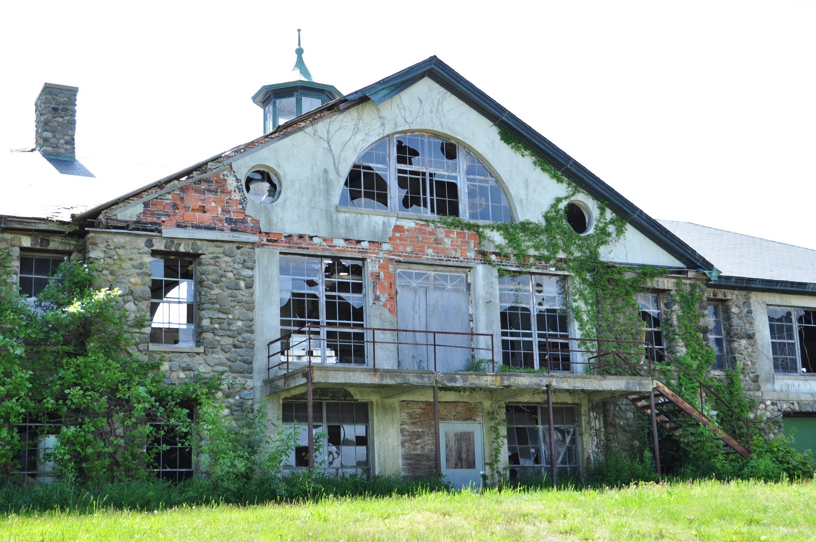 The Reversed View of Massachusetts: Stonecroft, Tewksbury