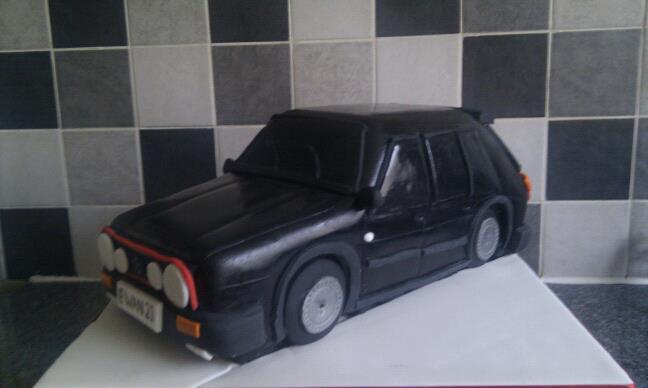 Sam's Cakes: VW Golf Mk1 cake