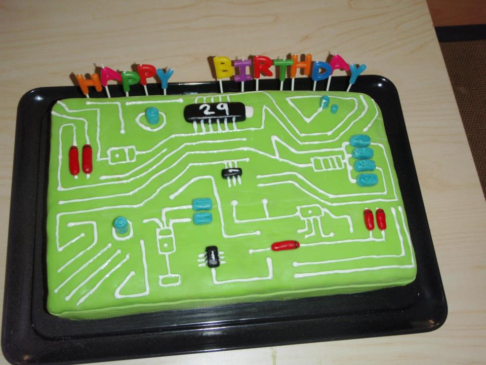 Süßer Schmetterling Blog: Cake PCB (printed circuit board)
