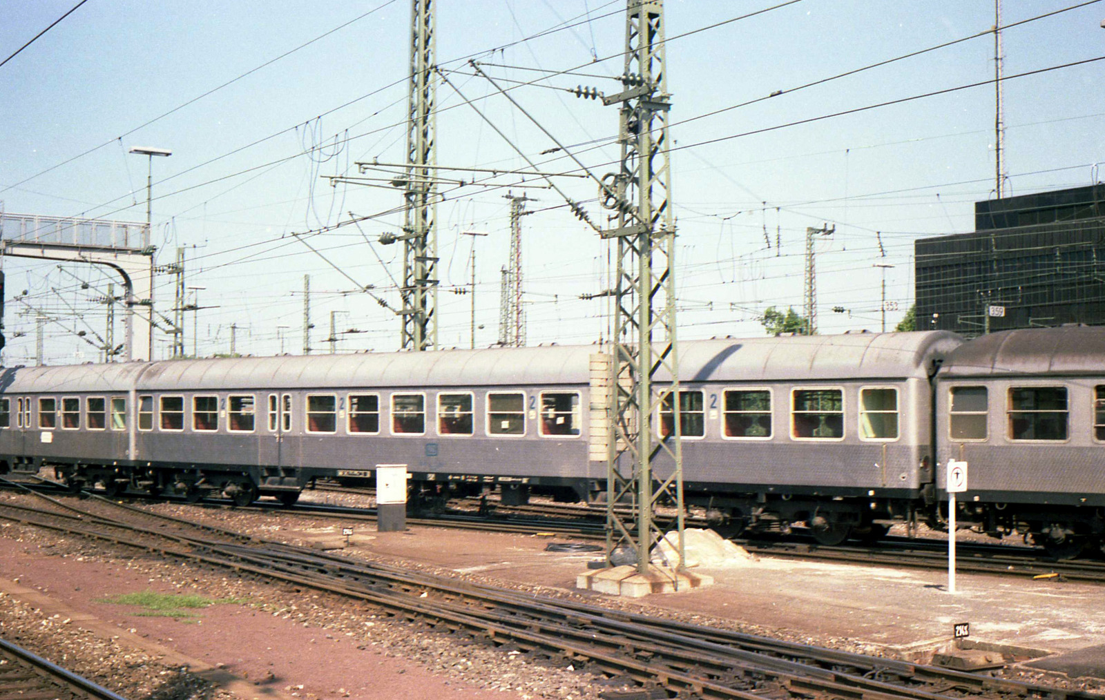 Spur H0 » Dachfarbe Roco Silberlinge 64660 64661