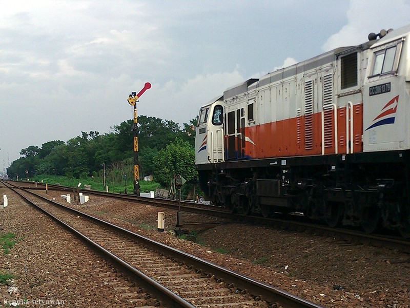 Indonesia Railway News: Sekilas Informasi Tentang Semboyan 40 , 41 , dan 35