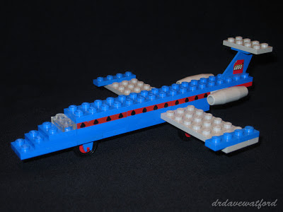 Gimme Lego: Blast from the Past : Set 657 Executive Jet